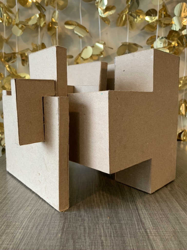 Chipboard Model – Gabriella Degis